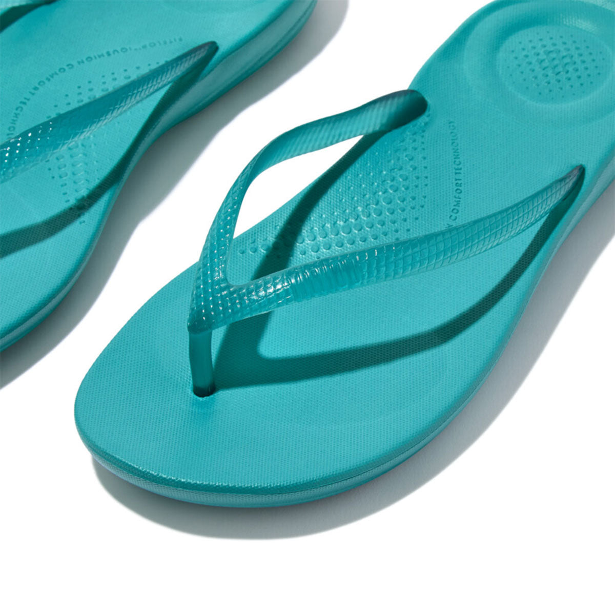 FitFlop IQUSHION Transparent Flip-Flops - Tahiti Blue (ER1-A51 ...